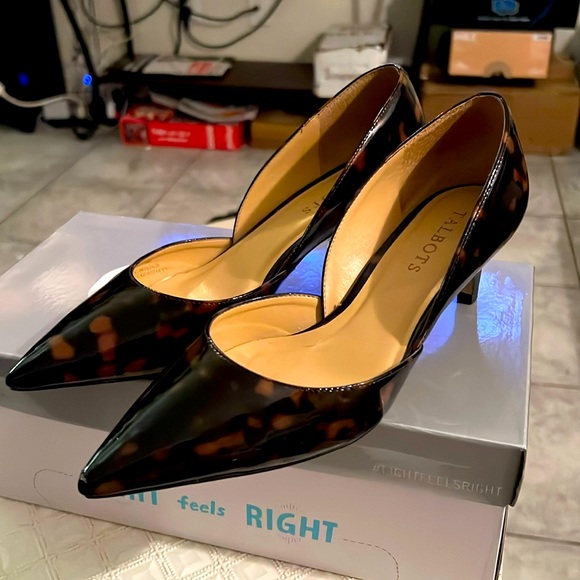 Talbots | Shoes | Talbots Cheetah Print Leather Kitten Heels Shoes ...